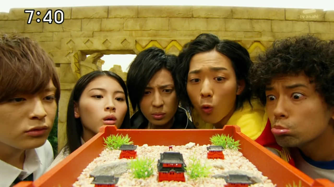 Kyoryuger Cast